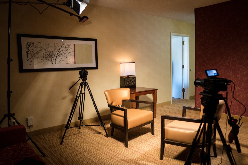 5 WAYS TO FILM GOOD LOOKING INTERVIEWS